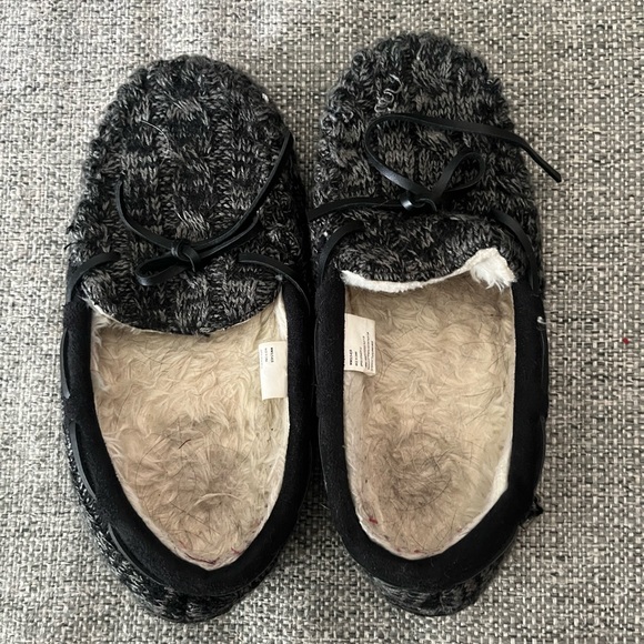 Shoes | Gray Slippers | Poshmark